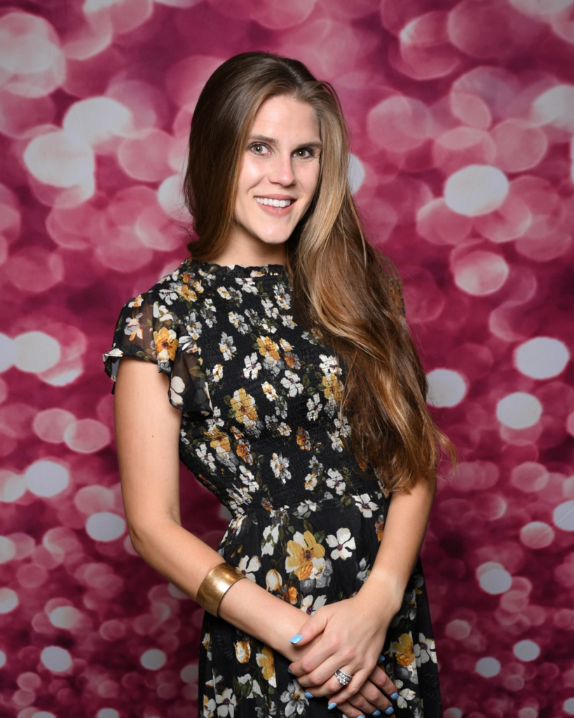 About – The Traveling Lucys